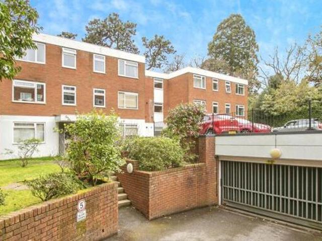 2 Bedroom Flat For Sale In Bournemouth, Dorset