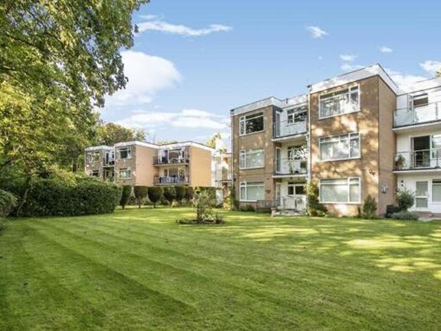 2 Bedroom Flat For Sale In Bournemouth, Dorset
