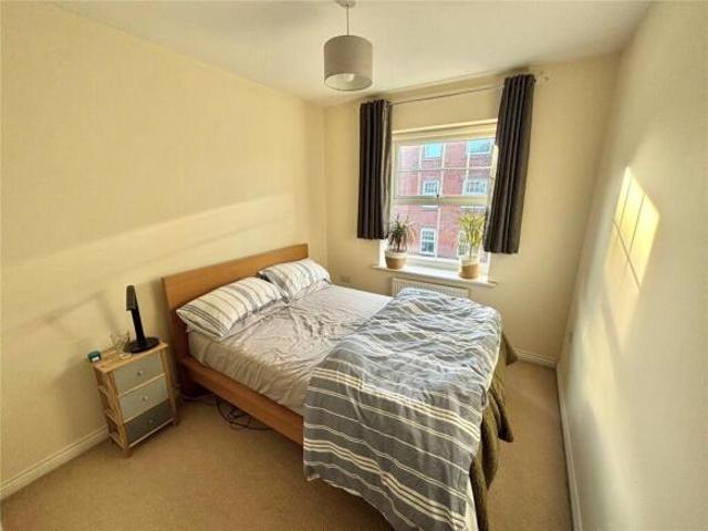 2 bedroom flat for sale in Black Diamond Park, Chester, Cheshire, CH1