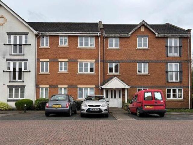 2 Bedroom Flat For Sale In Brownhills