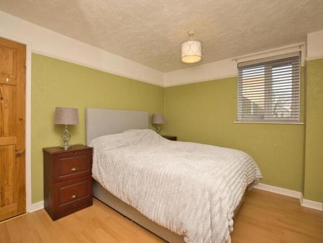 2 bedroom flat for sale in Broad Street, Ramsgate, Kent, CT11