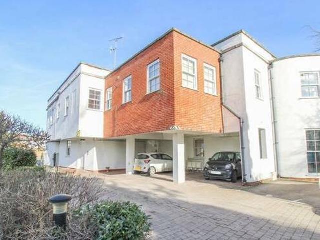 2 bedroom flat for sale in Brampton Place Old Harlow CM17