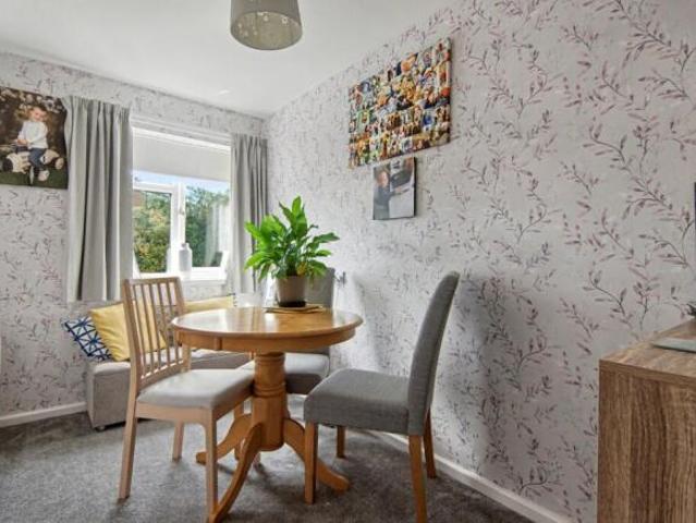 2 bedroom flat for sale in Brentwood Avenue, Coventry, CV3