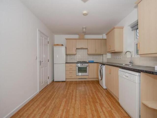 2 bedroom flat for sale in Bridge Farm Walk, Mangotsfield, Bristol, BS16 9LY, BS16