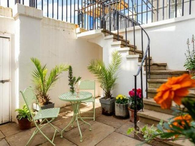 2 Bedroom Flat For Sale In Brighton