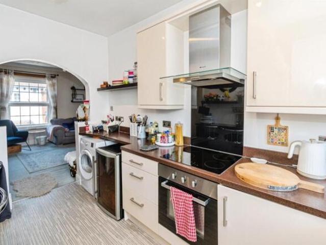2 bedroom flat for sale in Brighton Road, SOUTHAMPTON, SO15
