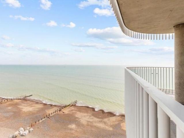 2 bedroom flat for sale in Brighton Road, Worthing, BN11