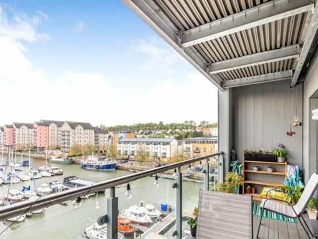 2 Bedroom Flat For Sale In Bristol, Somerset