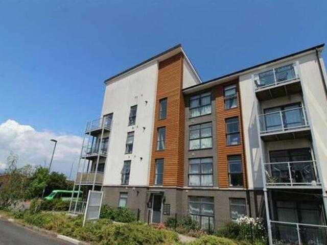 2 Bedroom Flat For Sale In Bristol, South Gloucestershire