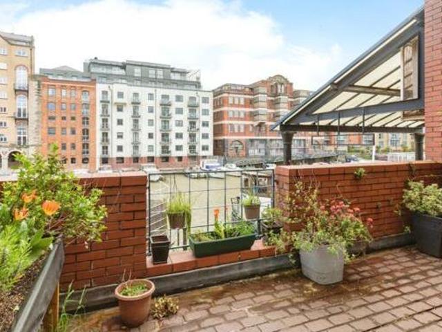 2 Bedroom Flat For Sale In Bristol