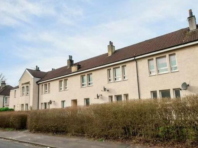 2 bedroom flat for sale in Bruce Road Paisley PA3 4SL PA3
