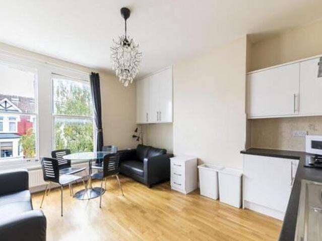 2 Bedroom Flat For Sale In Burton Road, Kilburn