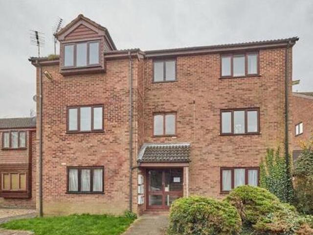 2 Bedroom Flat For Sale In Burbage