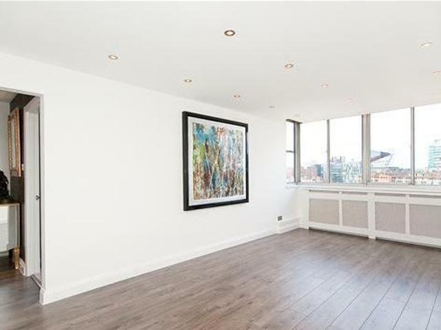 2 Bedroom Flat For Sale In Cambridge Square, London