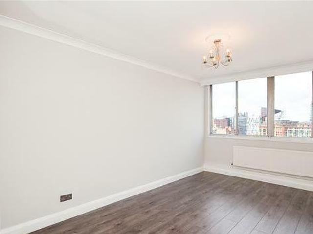 2 Bedroom Flat For Sale In Cambridge Square, London