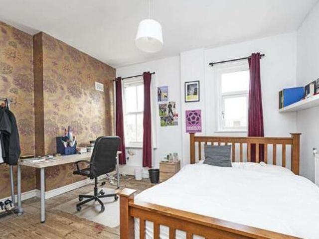 2 Bedroom Flat For Sale In Camden, London