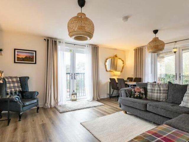 2 Bedroom Flat For Sale In Cammo, Edinburgh
