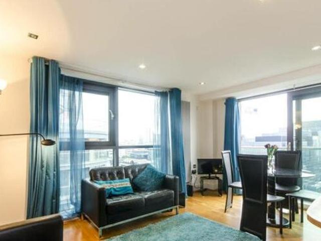 2 Bedroom Flat For Sale In Canary Wharf, London