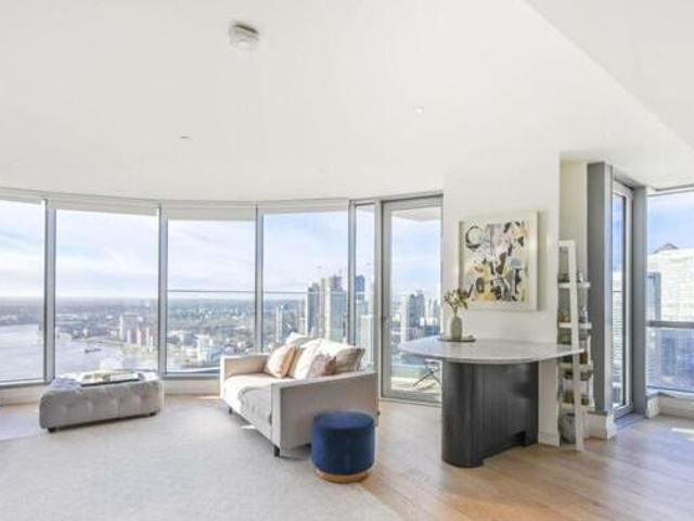 2 Bedroom Flat For Sale In Canary Wharf, London