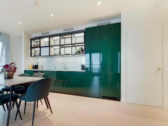 2 Bedroom Flat For Sale In Canary Wharf, London
