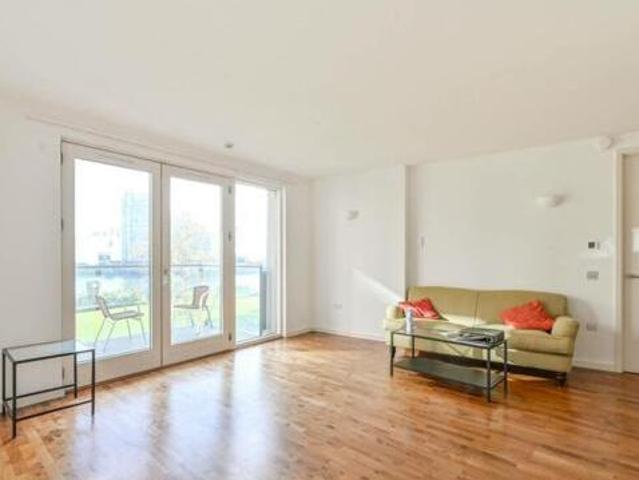 2 Bedroom Flat For Sale In Canary Wharf, London