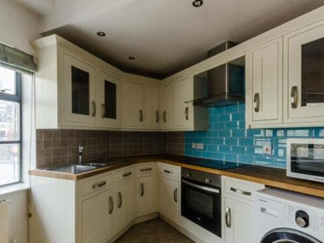 2 Bedroom Flat For Sale In Canary Wharf, London