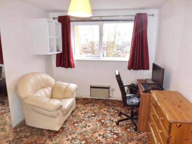 2 bedroom flat for sale in Candlemas Place, Westwood Road, Southampton, Hampshire, SO17