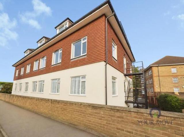 2 bedroom flat for sale in Canning Street, Maidstone, Kent, ME14