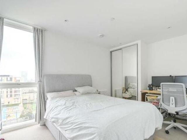 2 Bedroom Flat For Sale In Canning Town, London