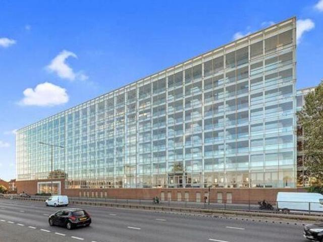 2 Bedroom Flat For Sale In Canning Town, London