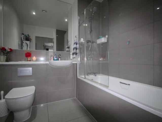 2 bedroom flat for sale in Calla Court, Harrow, Middlesex, HA2