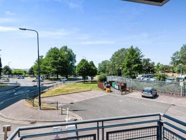 2 Bedroom Flat For Sale In Cardiff