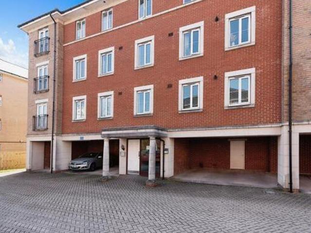 2 Bedroom Flat For Sale In Cardiff