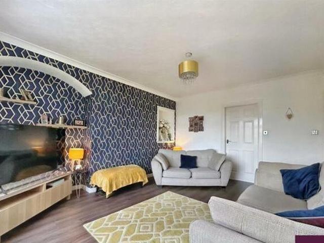 2 Bedroom Flat For Sale In Cardowan
