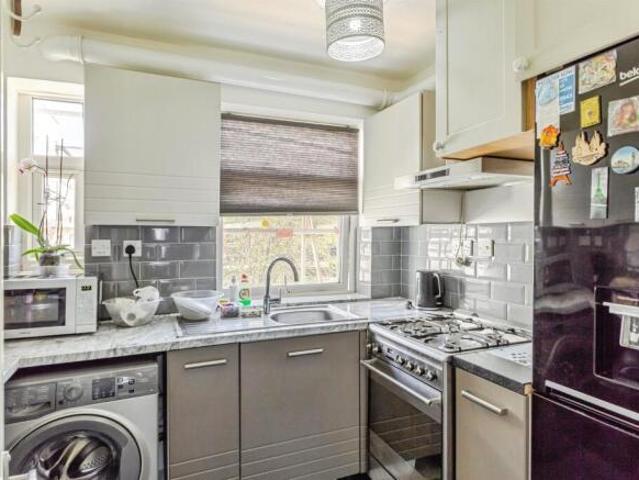 2 bedroom flat for sale in Castle Street, Northampton, NN1