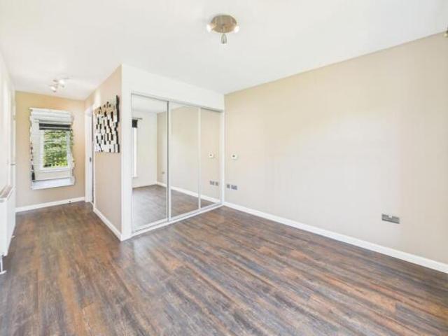 2 bedroom flat for sale in Central Court, Central Avenue, Cambuslang, Glasgow, G72