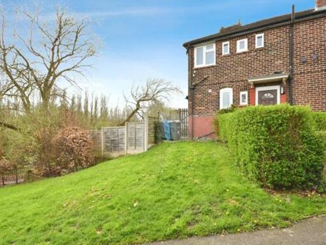 2 Bedroom Flat For Sale In Chorlton, Greater Manchester