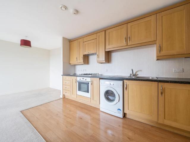 2 bedroom flat for sale in Chatham Place, Reading, RG1