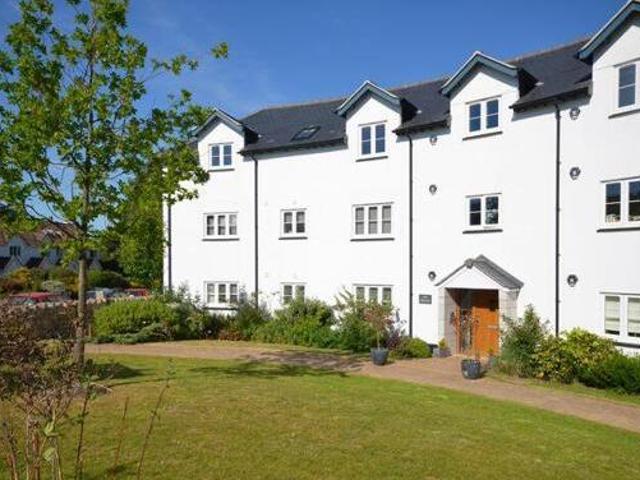 2 Bedroom Flat For Sale In Chagford