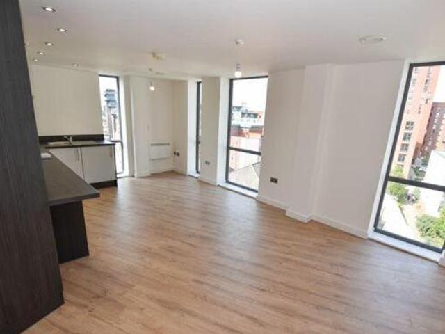 2 Bedroom Flat For Sale In Chapel Street