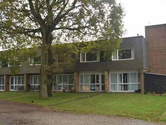 2 bedroom flat for sale in Charing Hill Charing Ashford TN27