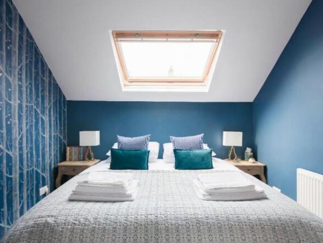 2 bedroom flat for sale in Charlotte Street, Bath, Somerset, BA1