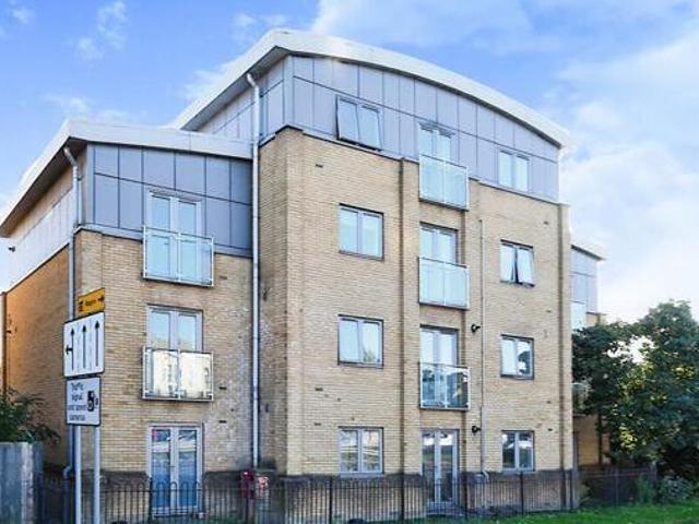 2 Bedroom Flat For Sale In Chelmsford, Essex
