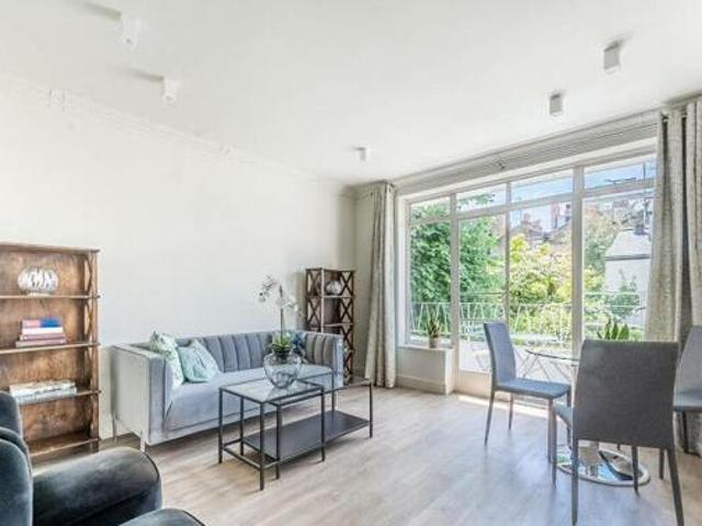 2 Bedroom Flat For Sale In Chelsea, London