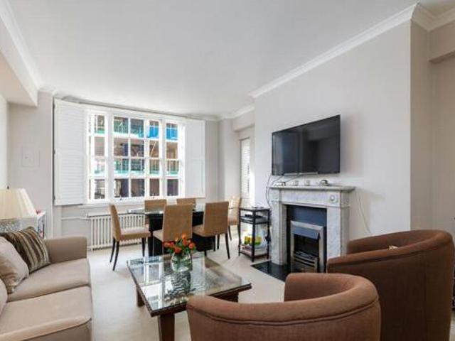 2 Bedroom Flat For Sale In Chelsea, London