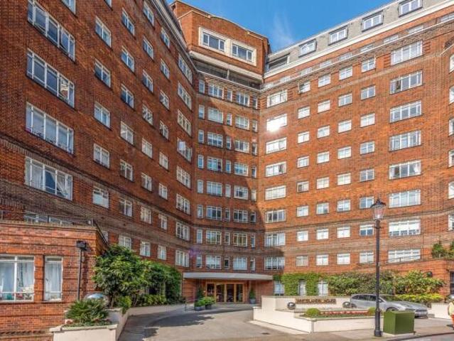 2 bedroom flat for sale in Cheltenham Terrace, Chelsea, London, SW3