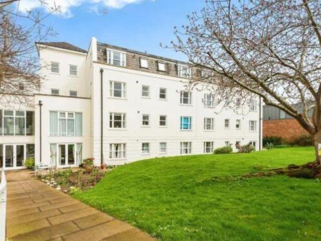 2 Bedroom Flat For Sale In Cheltenham