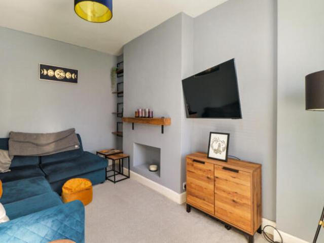 2 bedroom flat for sale in Chichester Road, Portsmouth, PO2