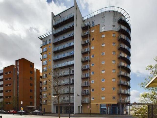 2 Bedroom Flat For Sale In City Centre, Sheffield