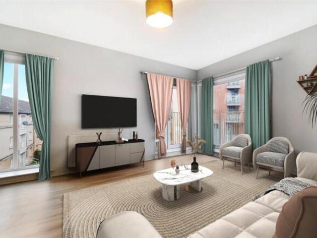 2 bedroom flat for sale in Commercial Road, Glasgow, City, G5